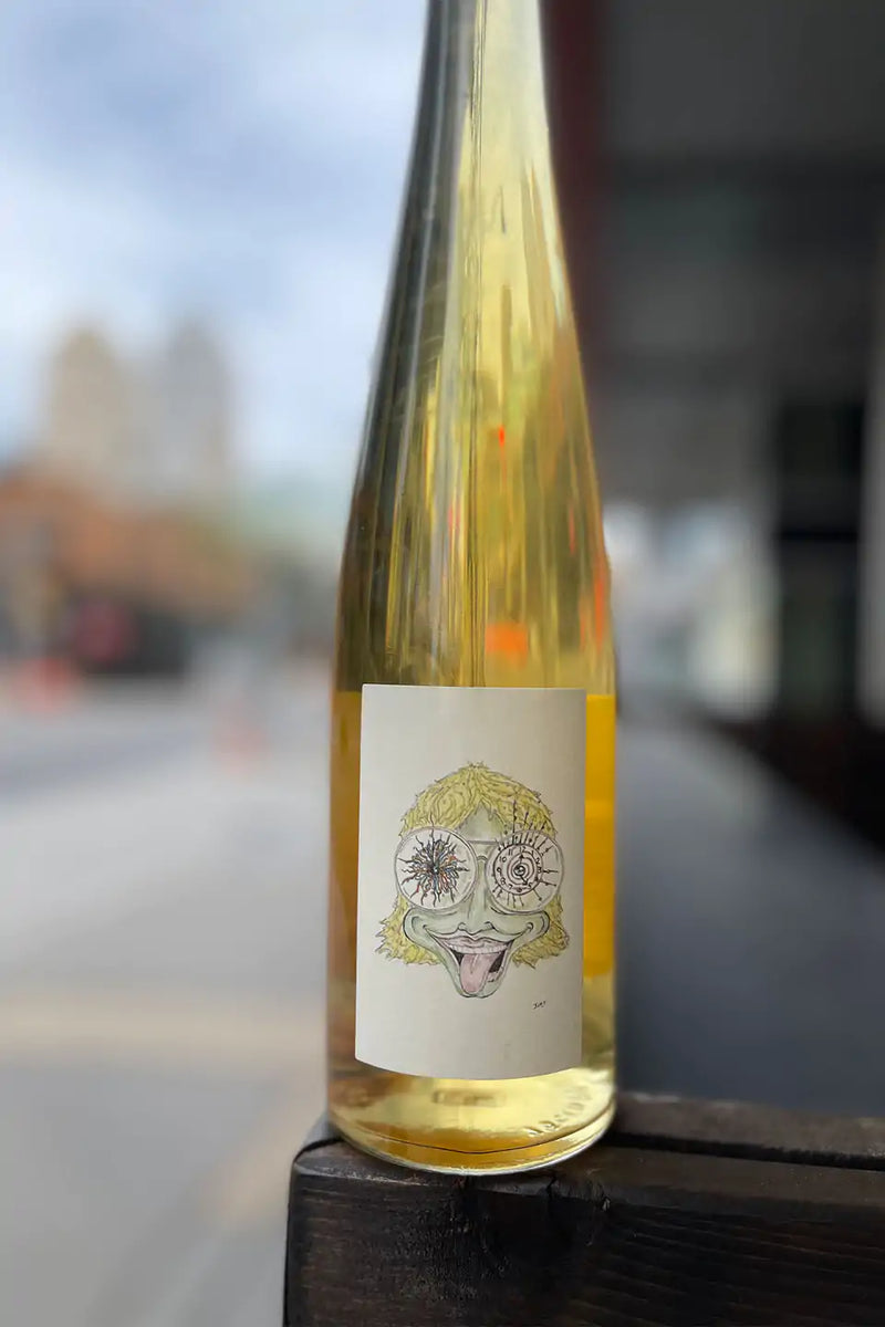 Weird & Wacky – Vine Arts